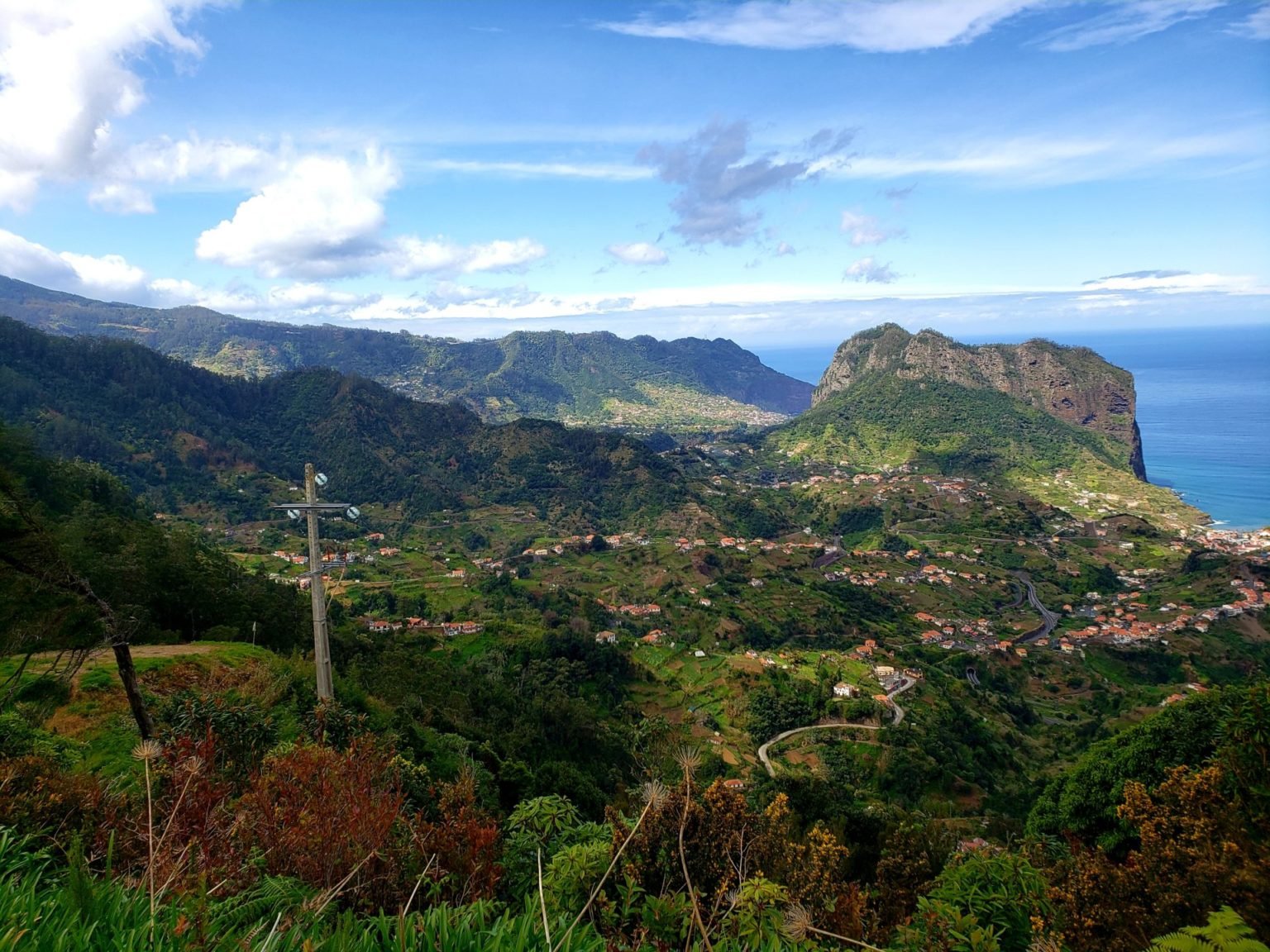 Hiking PR10 Levada do Furado: Ribeiro Frio to Portela, Madeira