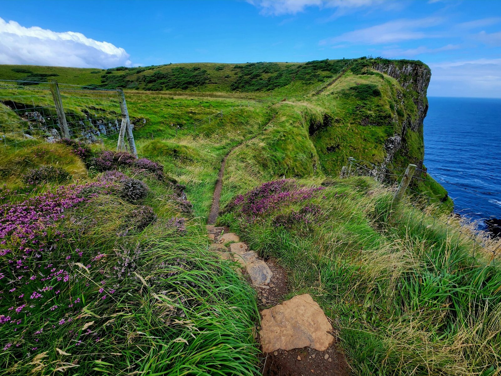 Dunseverick to Bushmills: Causeway Coast Way